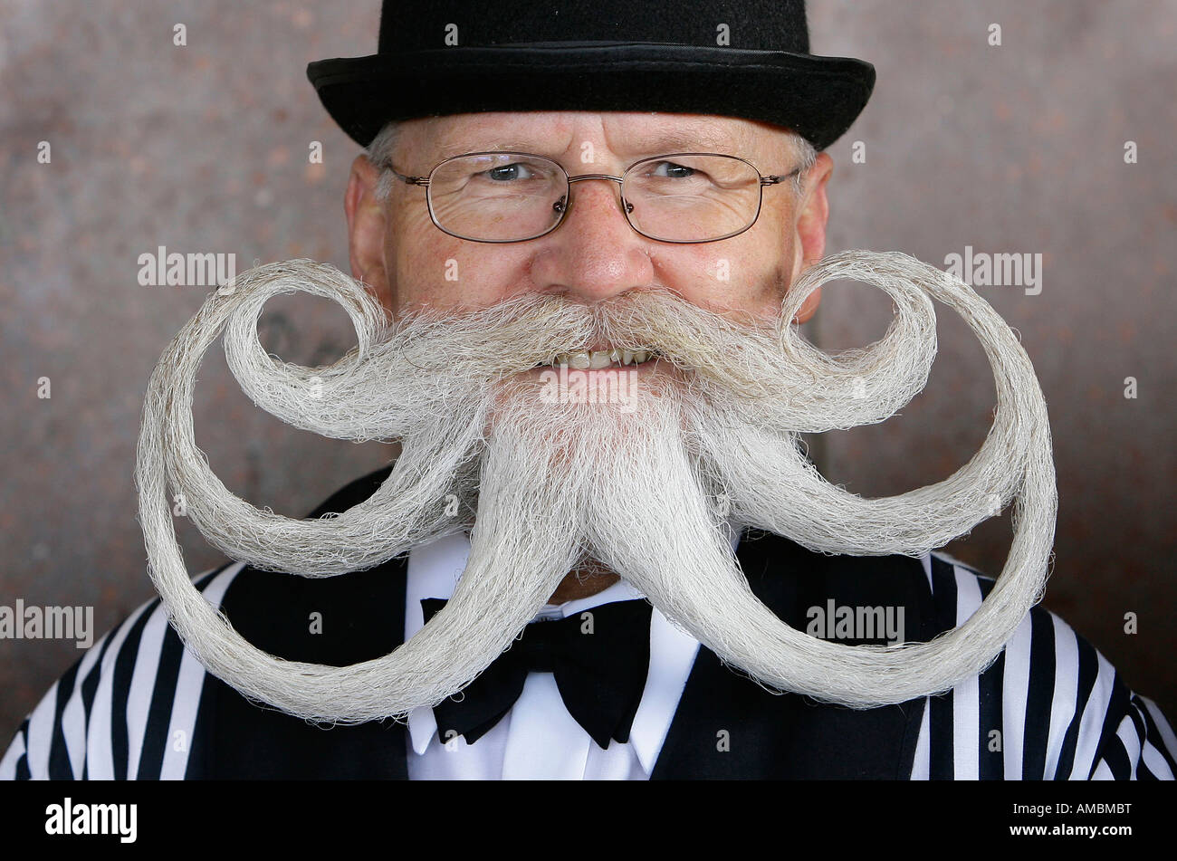 A competetitor at the world Beard and Moustache Championships in ...