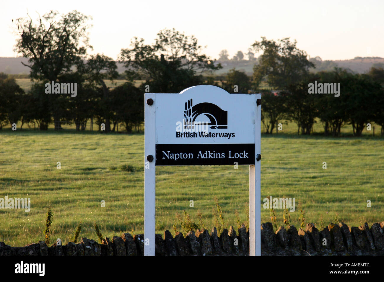 Napton Lock High Resolution Stock Photography and Images - Alamy