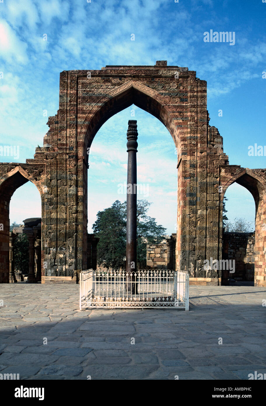 Quwwat al-Islam mosque, Delhi, India Stock Photo - Alamy