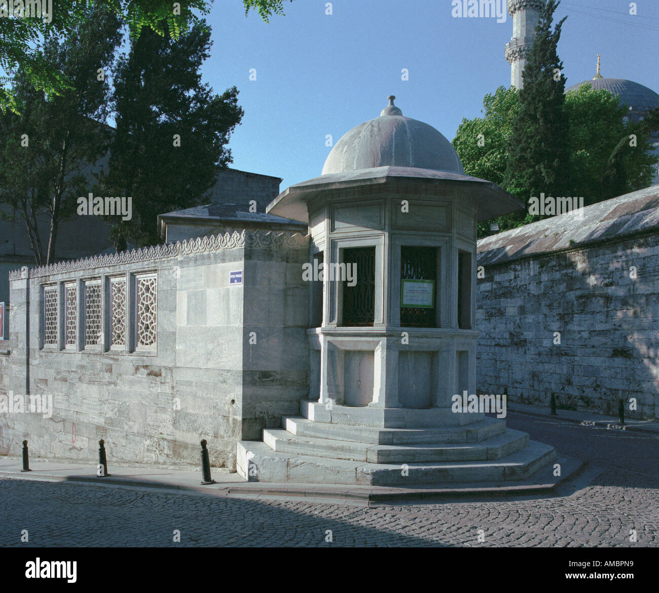 tomb of Sinan, Sulemaniye complex, Istanbul, Turkey Stock Photo - Alamy