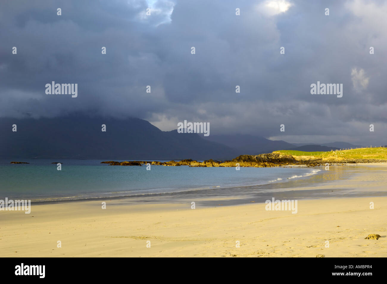 Tully cross hi-res stock photography and images - Alamy