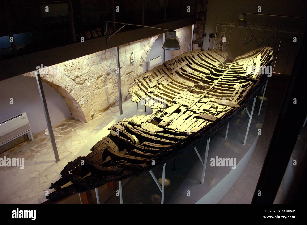Inside the Shipwreck Museum in Kyrenia castle Stock Photo - Alamy