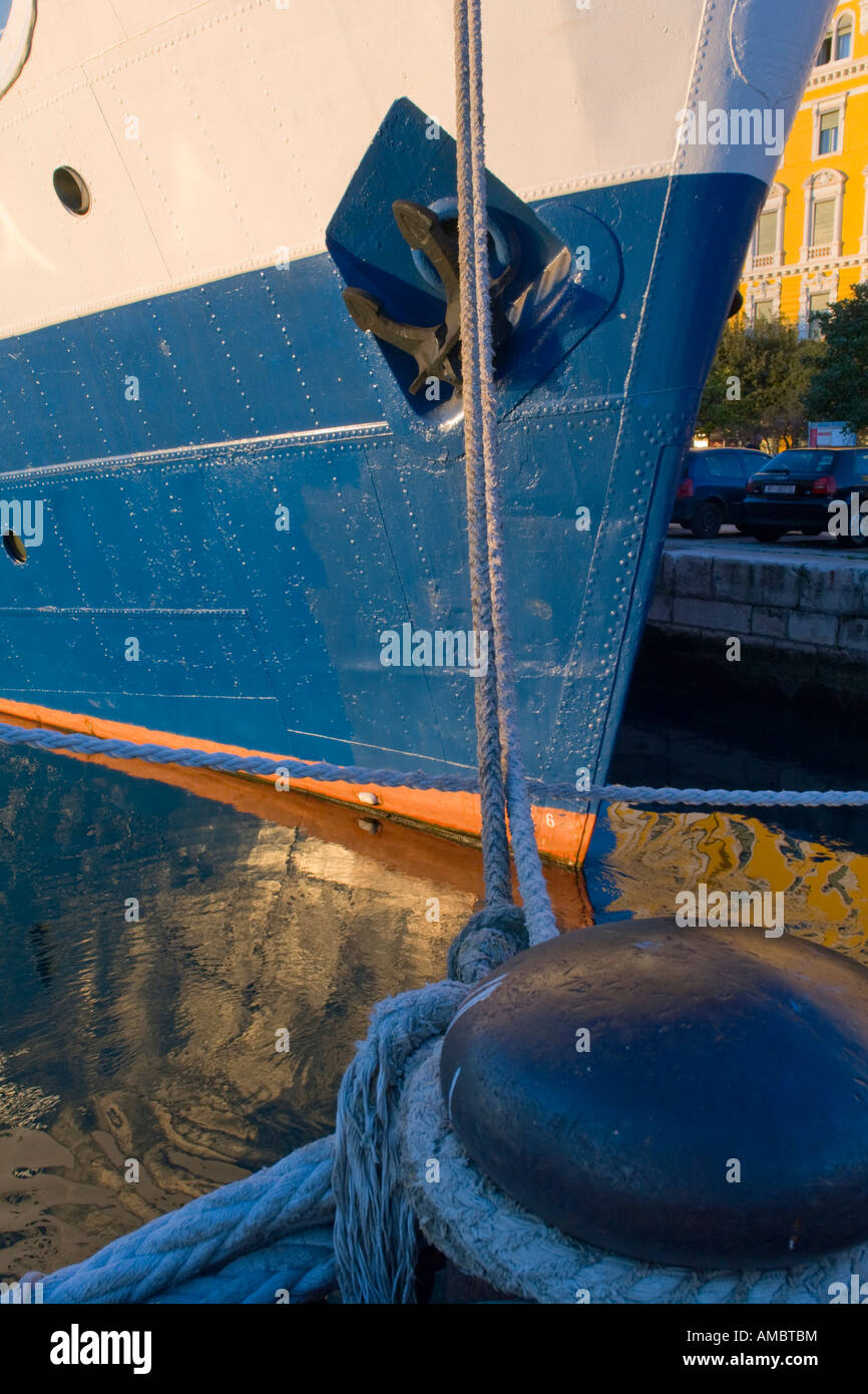 Old fashioned riveted ship bow with anchor Stock Photo - Alamy