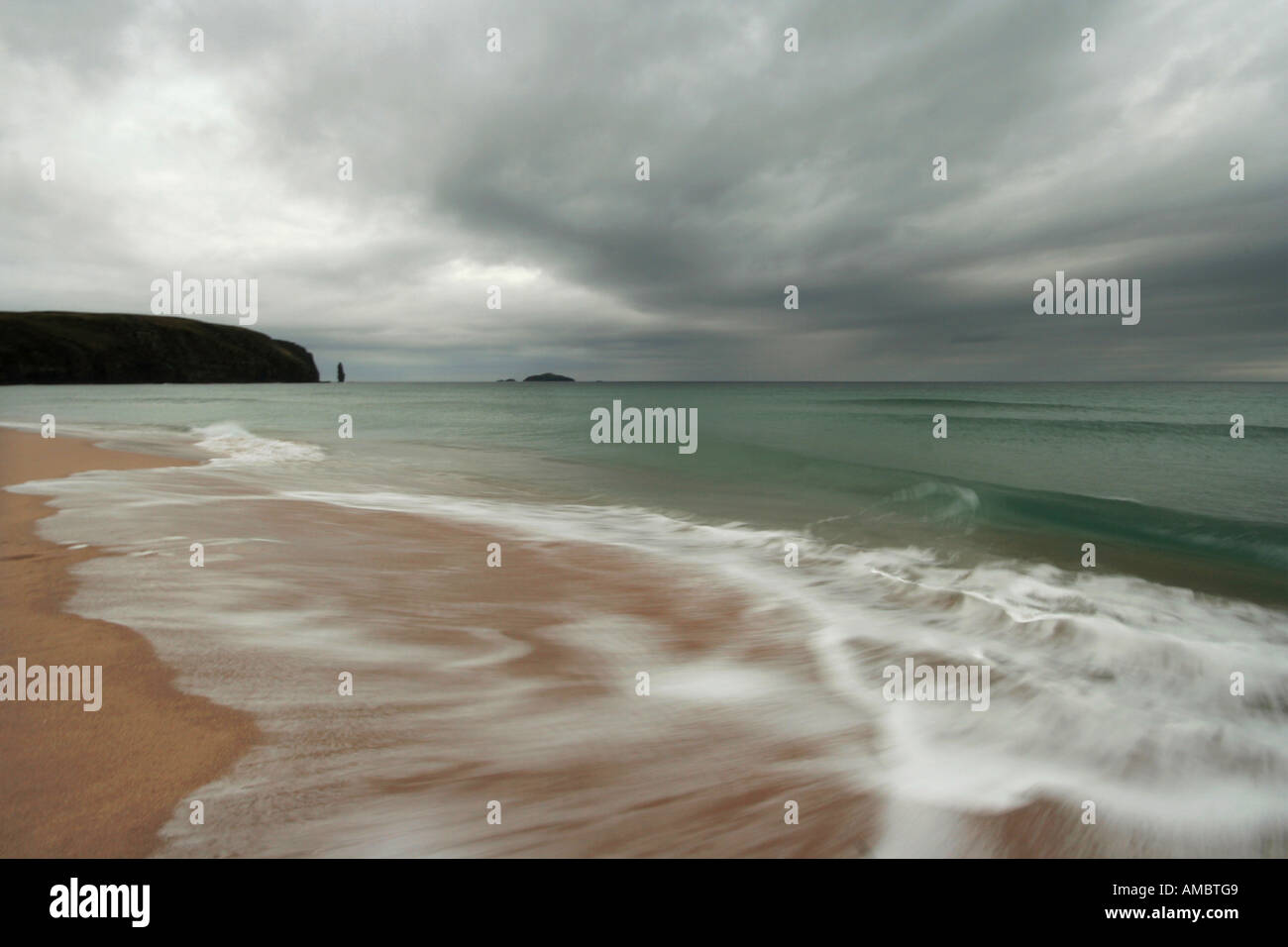 Scotland - Sutherland Sandwood Bay and the sea stack of Am Buachaille ...
