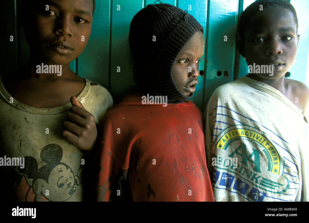 African homeless children hi-res stock photography and images - Alamy