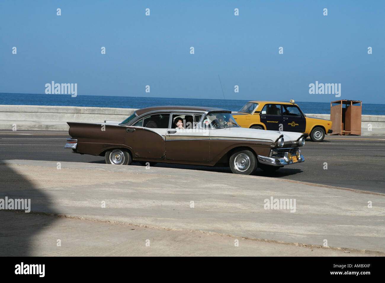 1950s traffic jam hi-res stock photography and images - Alamy