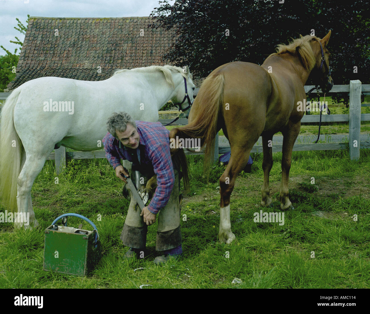 Wolds villages hi-res stock photography and images - Alamy