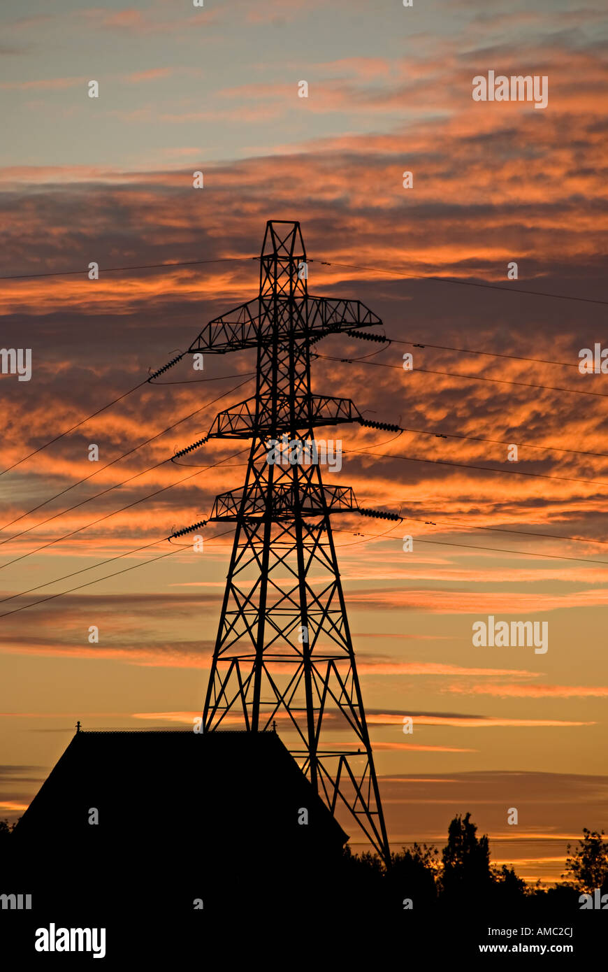 silhouettes of electricity pylons in birmingham Stock Photo - Alamy