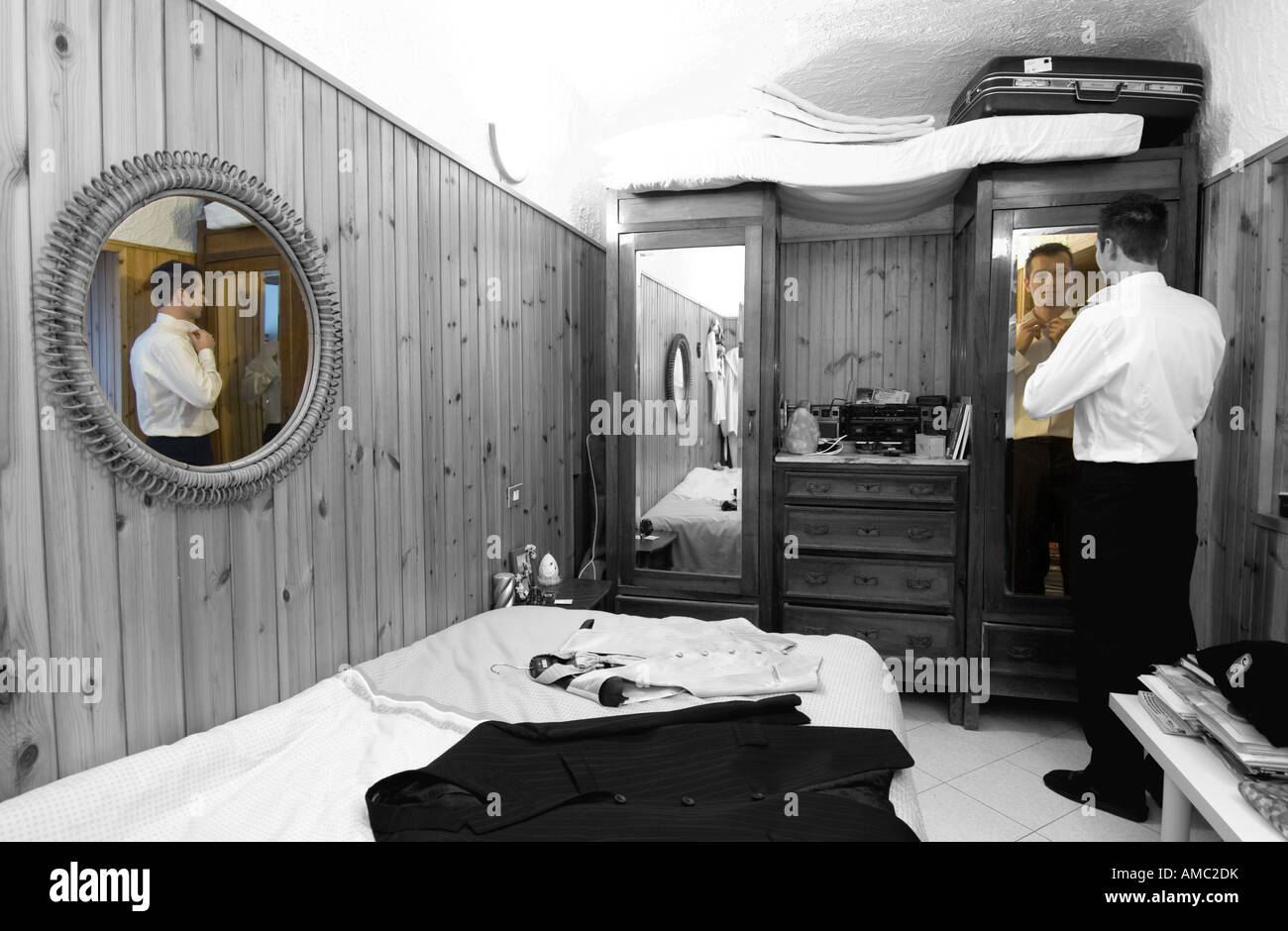 Spouse dress hi-res stock photography and images - Alamy