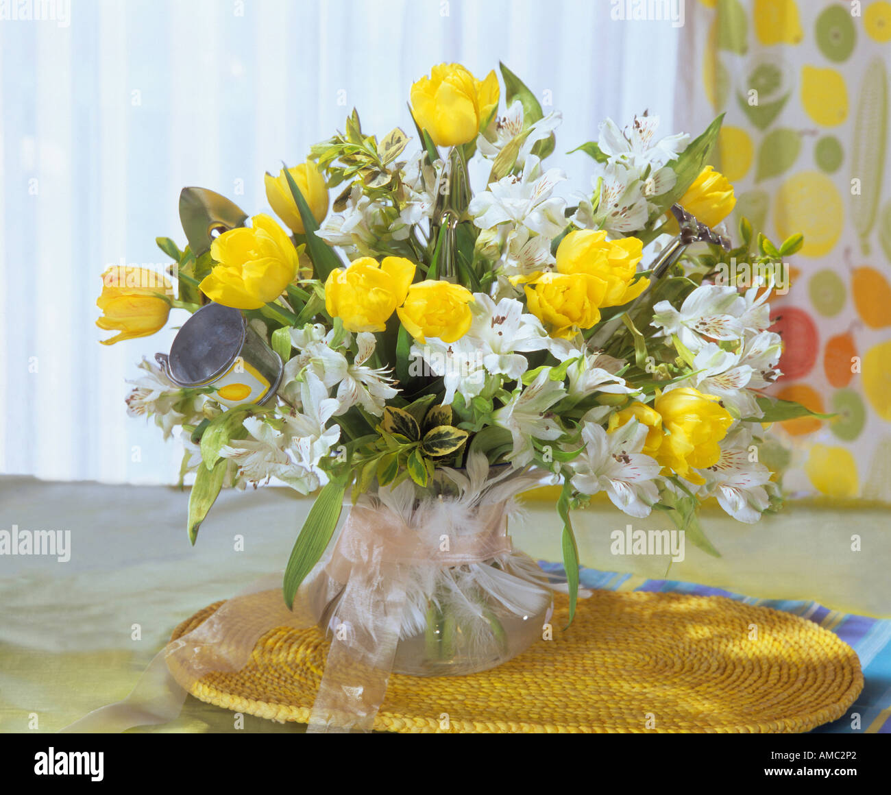 Alstroemeriaceae Liliaceae High Resolution Stock Photography and Images ...