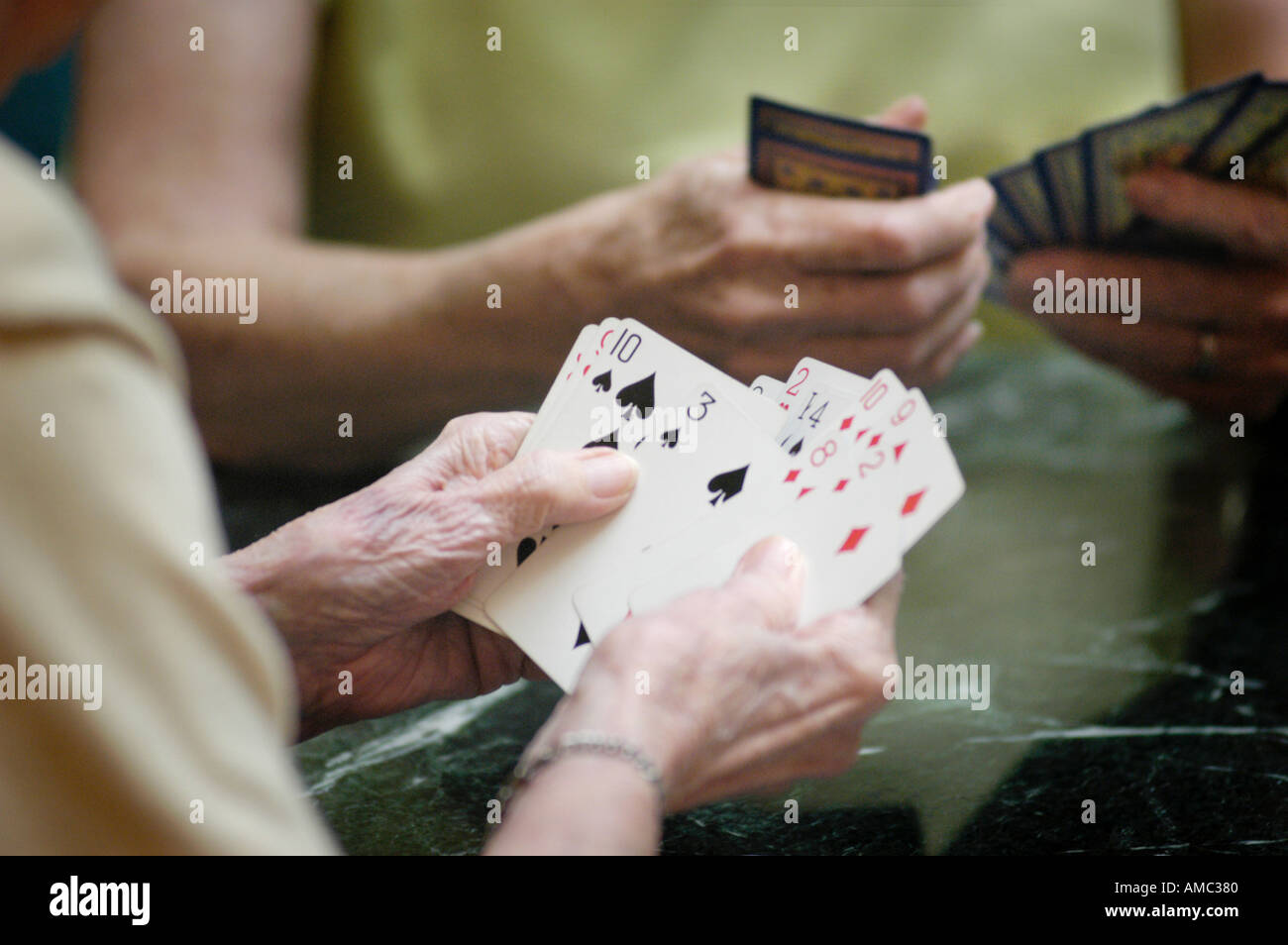 Deck cards and faces hi-res stock photography and images - Alamy