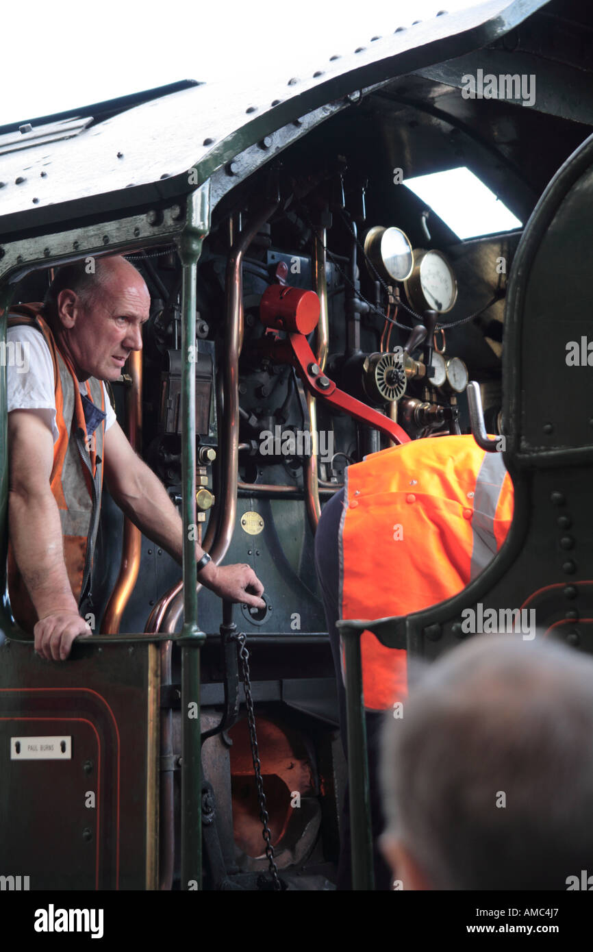 6024 King Edward I steam locomotive pulling The Torbay Express Stock ...