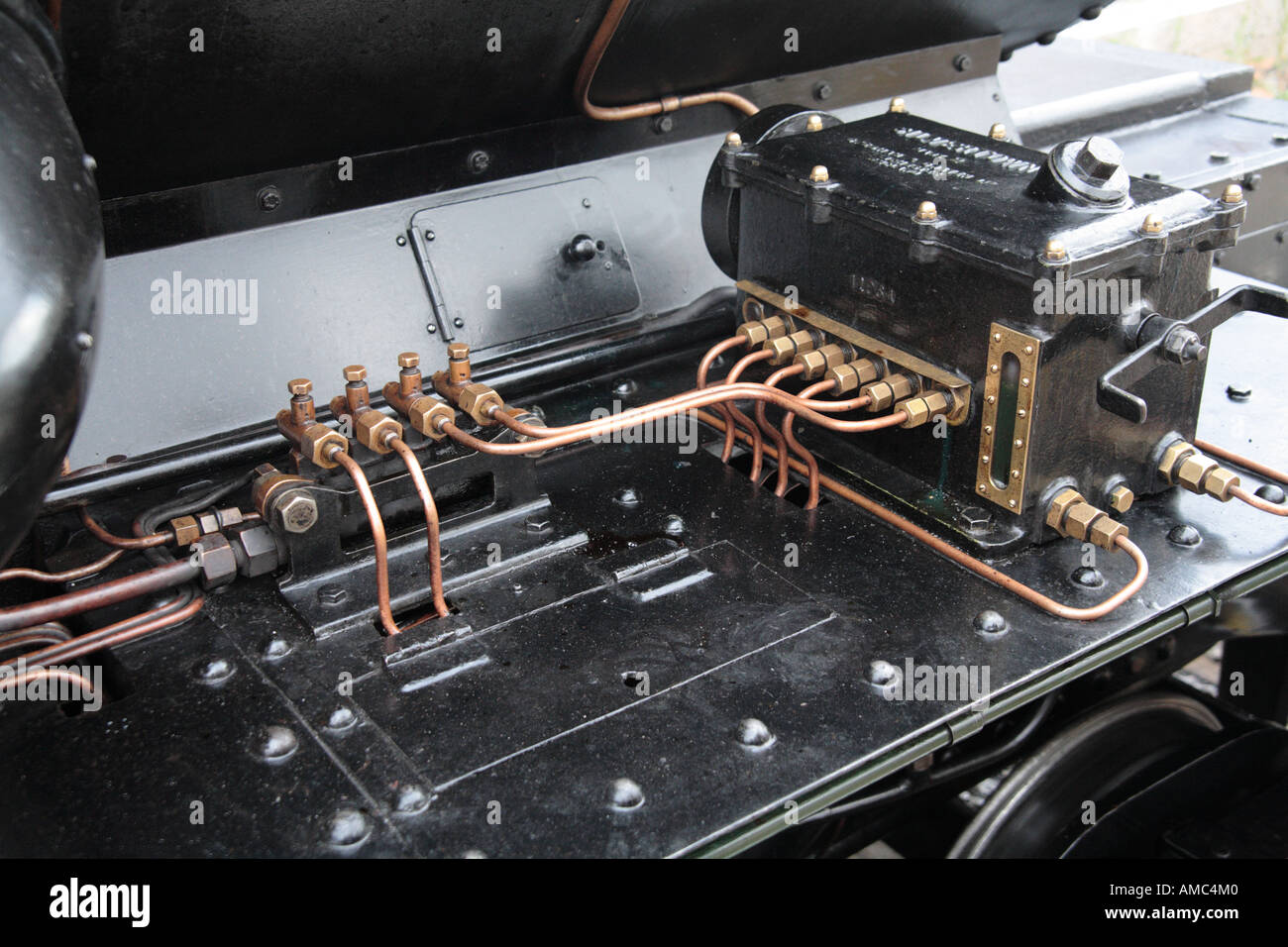 6024 King Edward I steam locomotive pulling The Torbay Express Stock ...