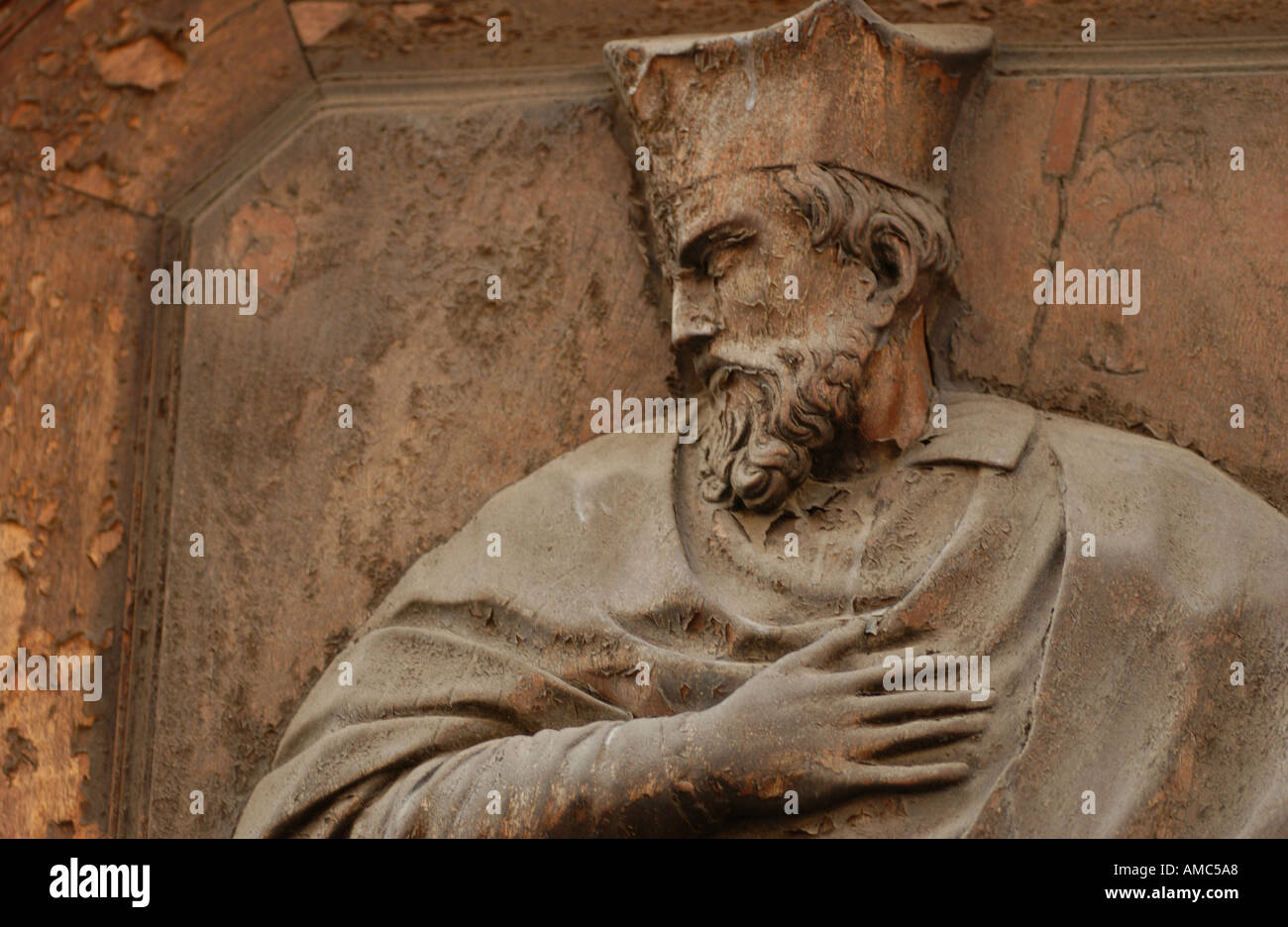 Robed male figure hi-res stock photography and images - Alamy