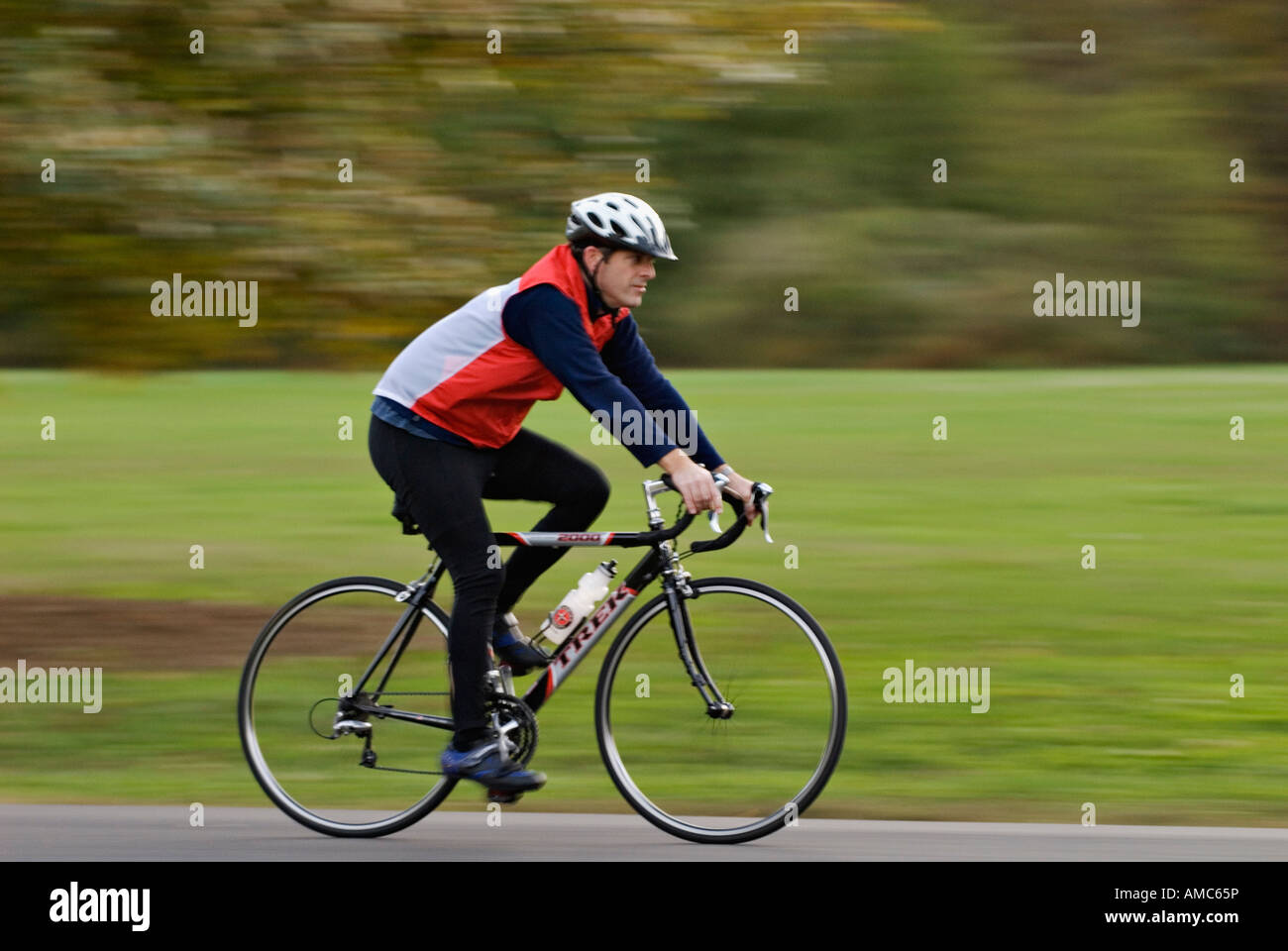 Kentucky louisville cherokee park hi-res stock photography and images ...