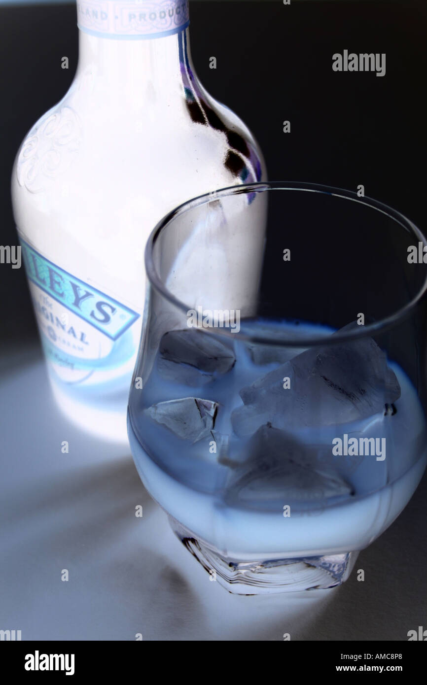 Inverted black and white hi-res stock photography and images - Alamy