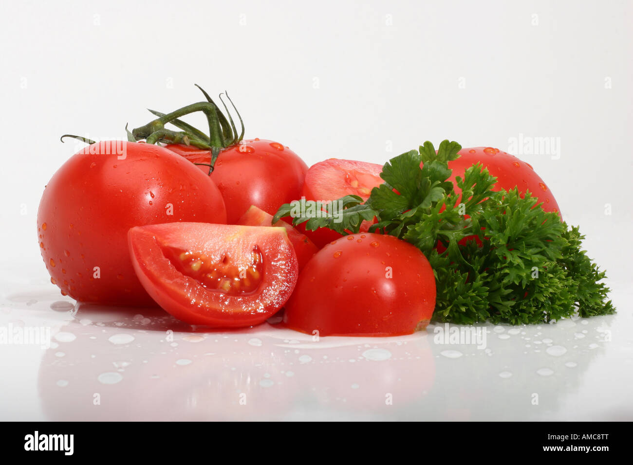 Tomato slice cut out hi-res stock photography and images - Alamy