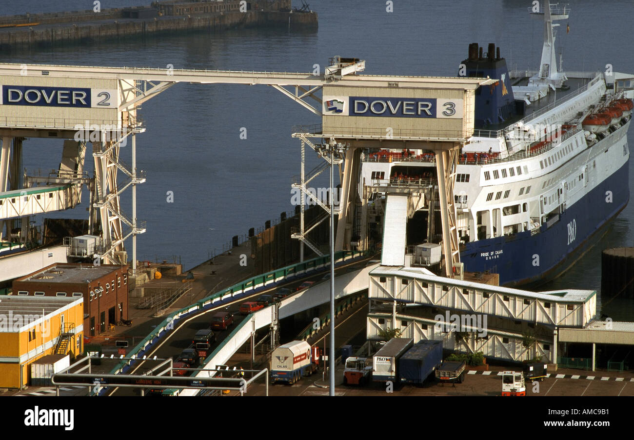 Port of dover overview hi-res stock photography and images - Alamy