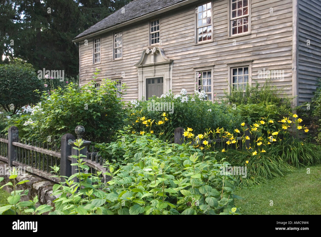 Mission house hi-res stock photography and images - Alamy