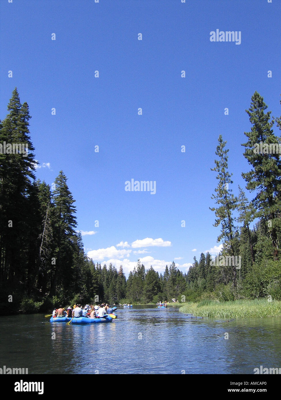 People rafting truckee river tahoe hi-res stock photography and images ...