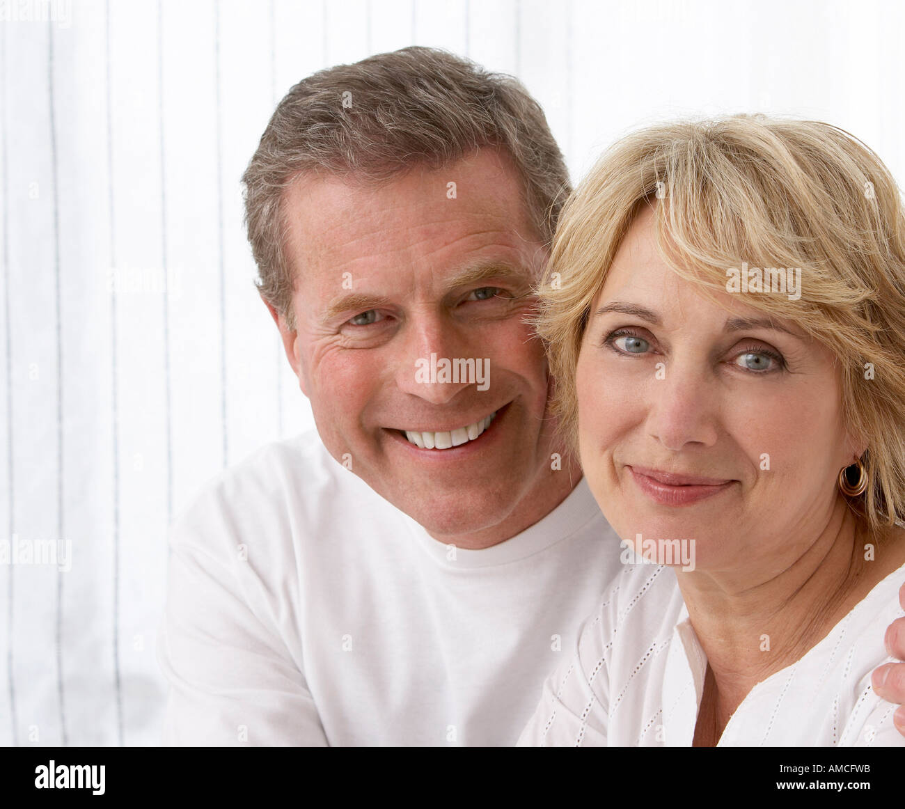 55 65 year old caucasian female hi-res stock photography and images - Alamy
