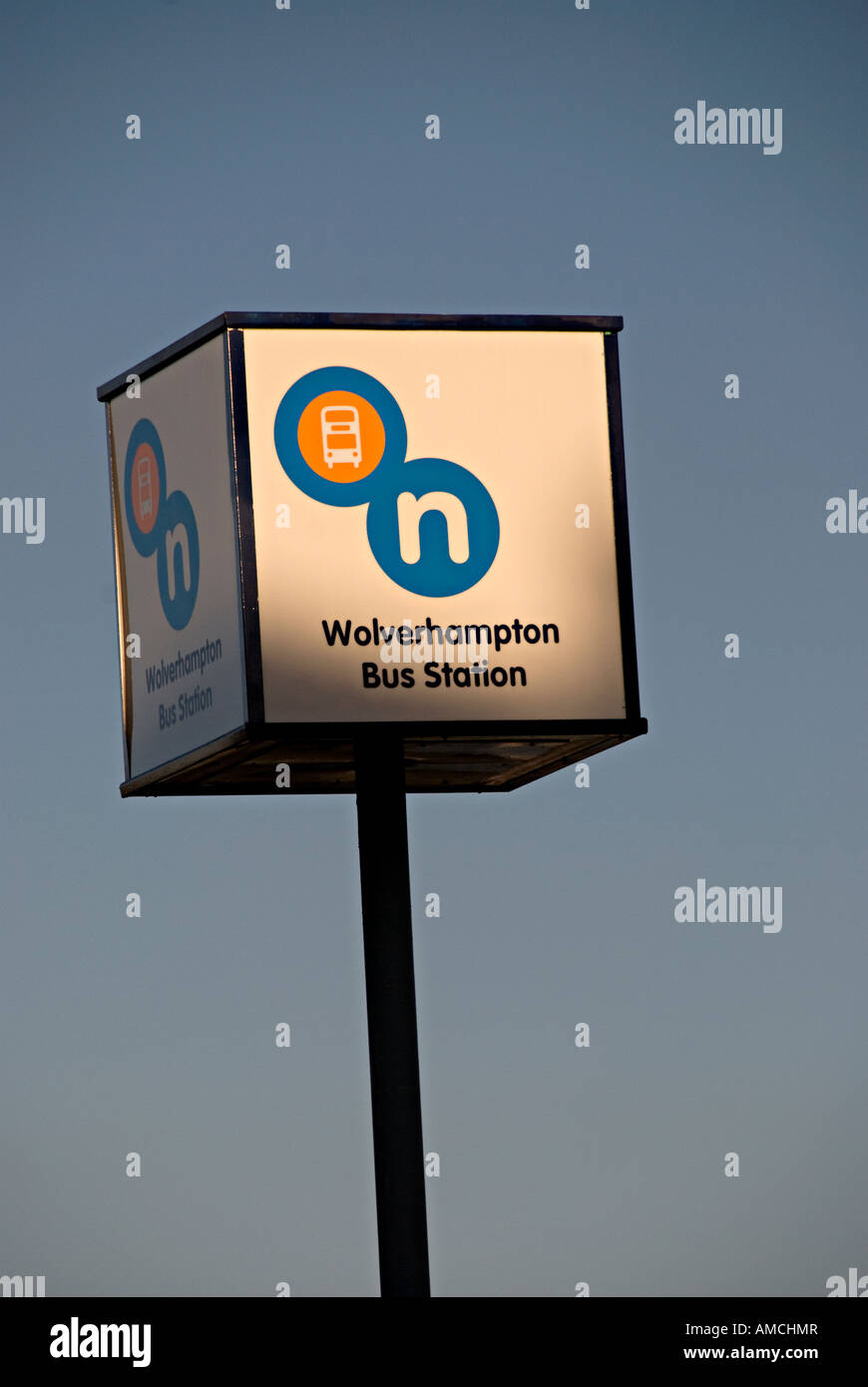 Wolverhampton bus station hi-res stock photography and images - Alamy