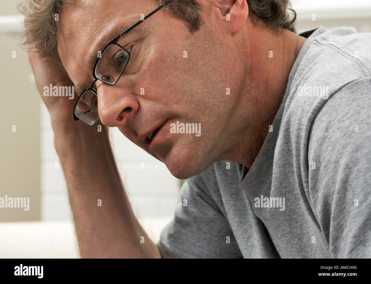 Pondering Hand Face High Resolution Stock Photography and Images - Alamy