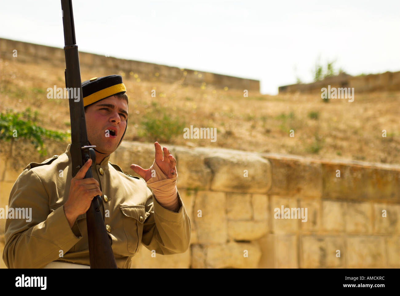 Fort Rinella malta Victorian soldier rifle weapon uniform khaki Stock ...