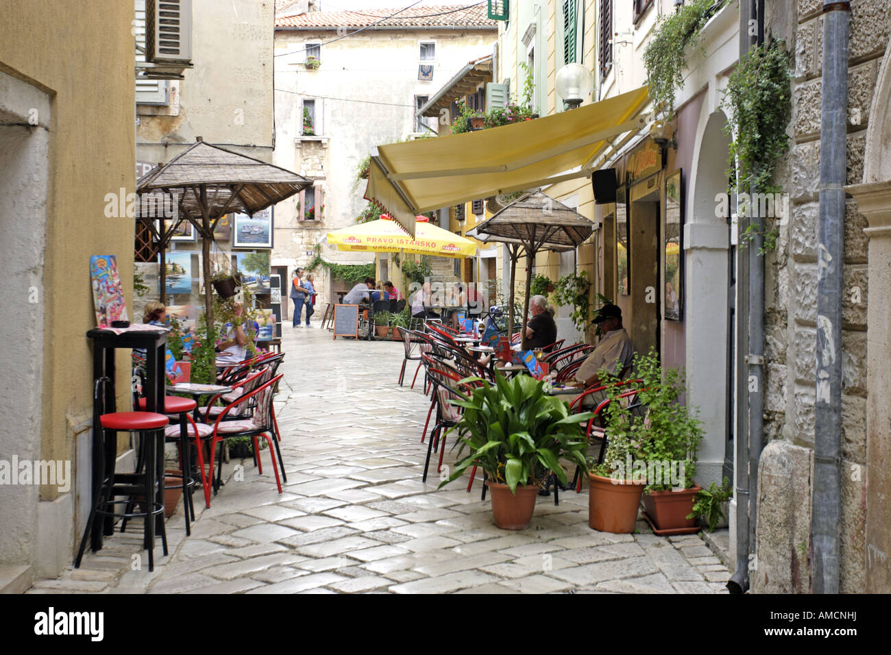 Porec cafe hi-res stock photography and images - Alamy