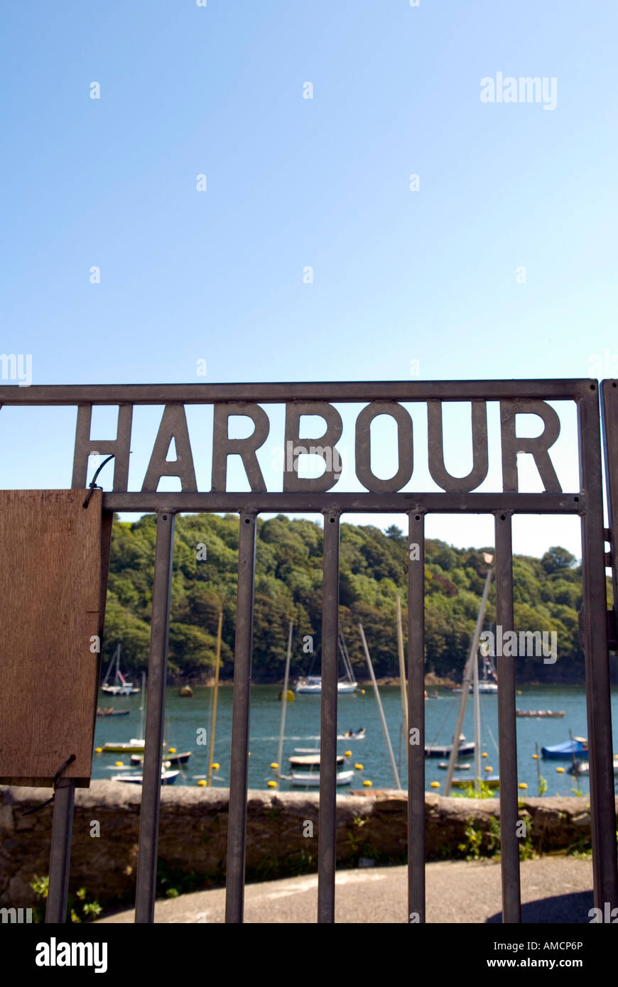 Entrance to fowey harbour hi-res stock photography and images - Alamy