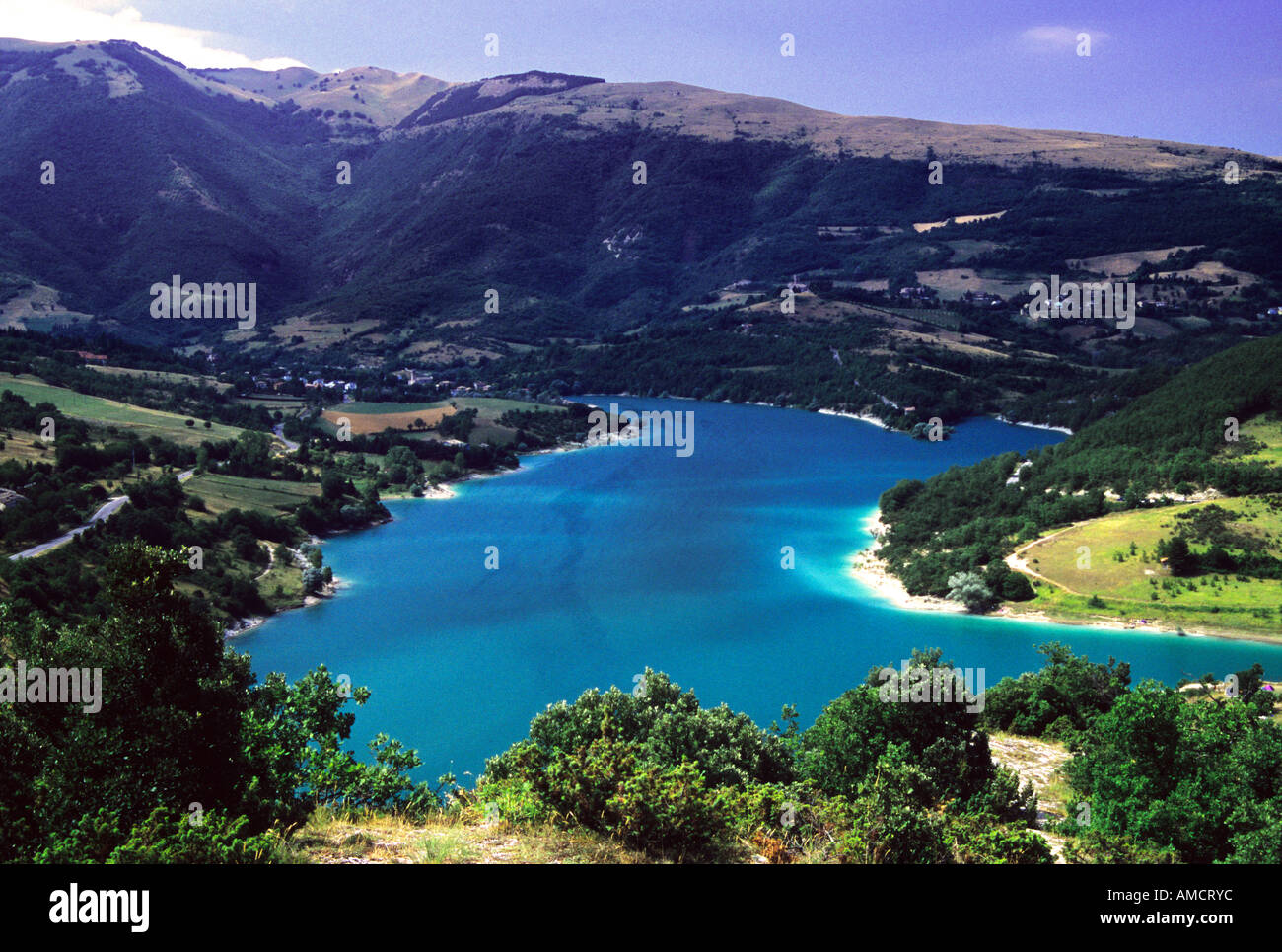 Lago fiastra italia hi-res stock photography and images - Alamy
