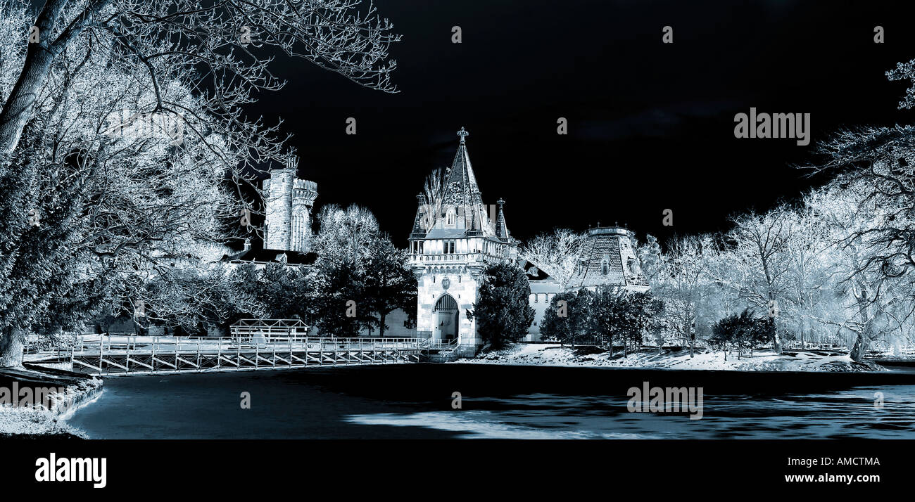 Schlosspark Laxenburg High Resolution Stock Photography and Images - Alamy