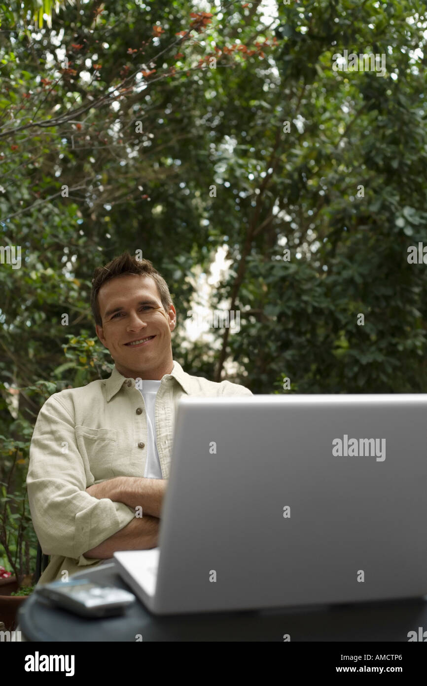 Old man sitting facing camera hi-res stock photography and images - Alamy