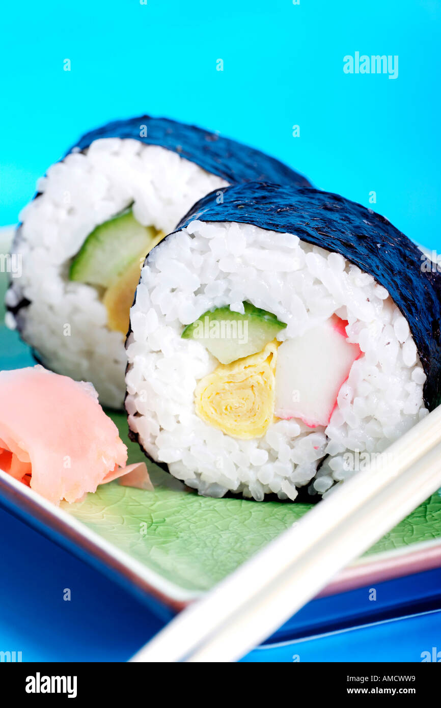Maki sushi in tray close up Stock Photo - Alamy