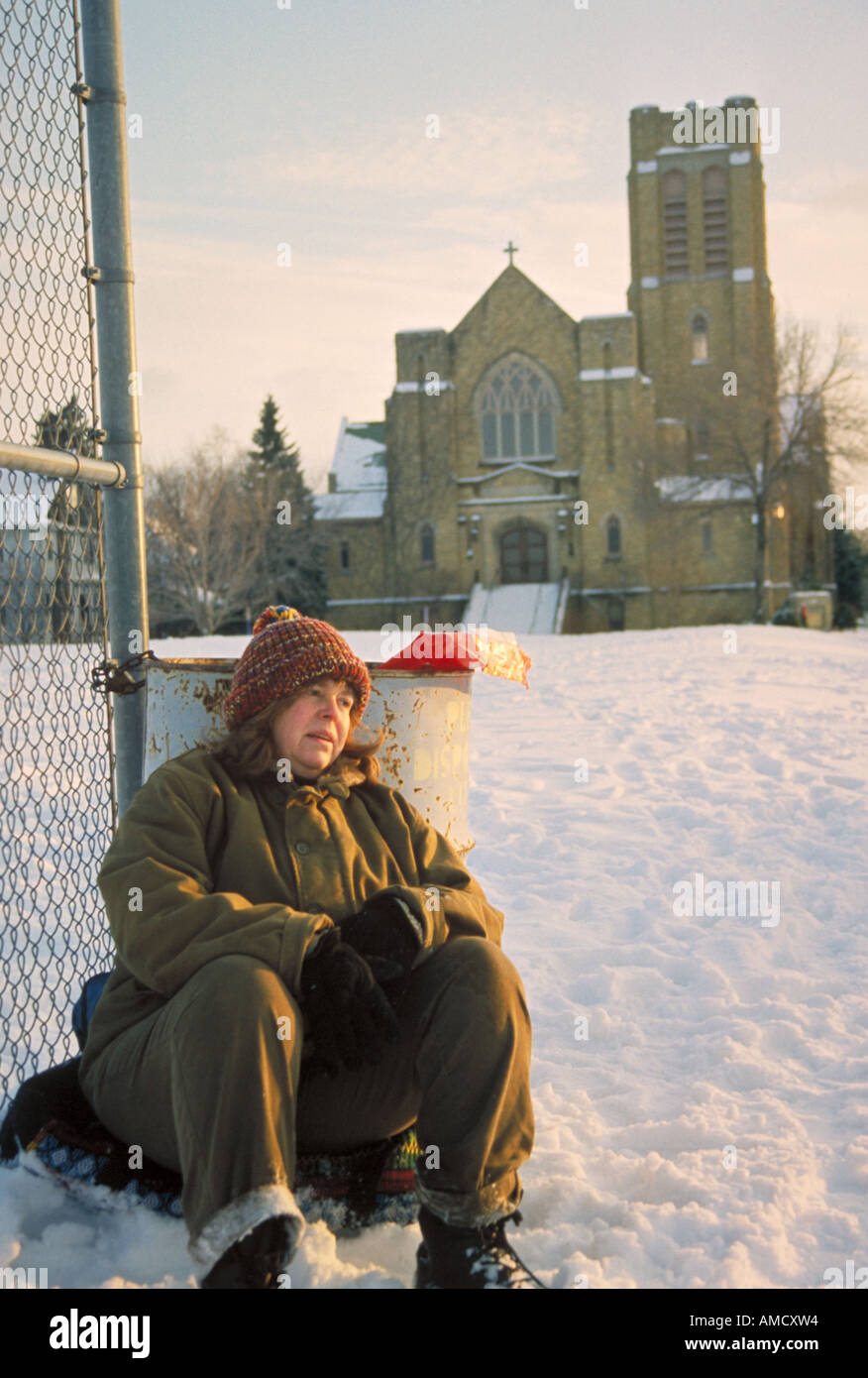 Homeless woman church hi-res stock photography and images - Alamy