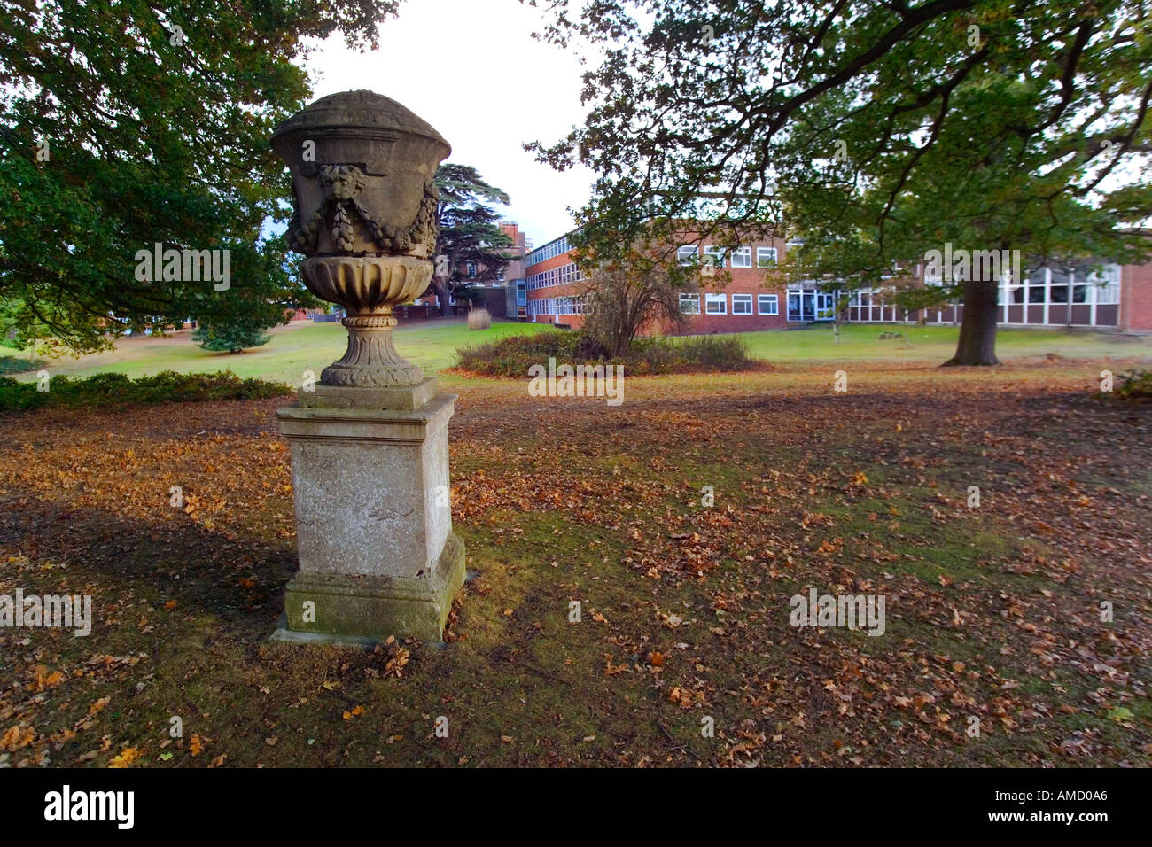 Middlesex uni hi-res stock photography and images - Alamy