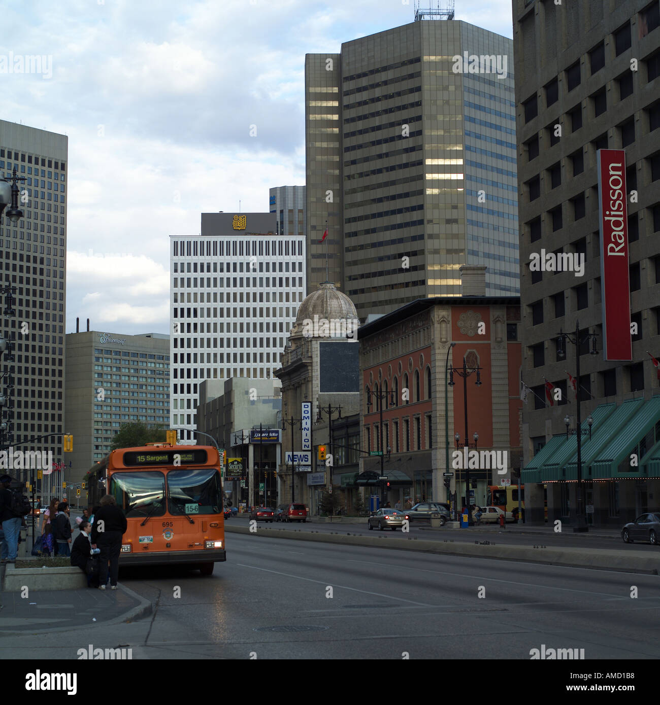 Bus winnipeg hi-res stock photography and images - Alamy