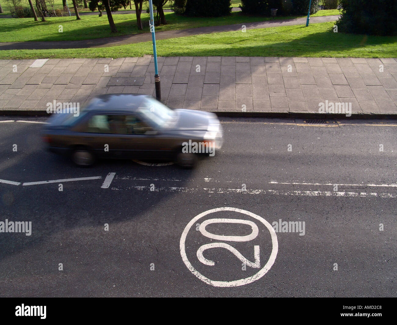 signs indicating speed limit 20 mph Stock Photo - Alamy