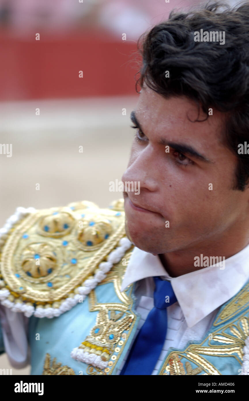 Spanish bull fighter hi-res stock photography and images - Alamy