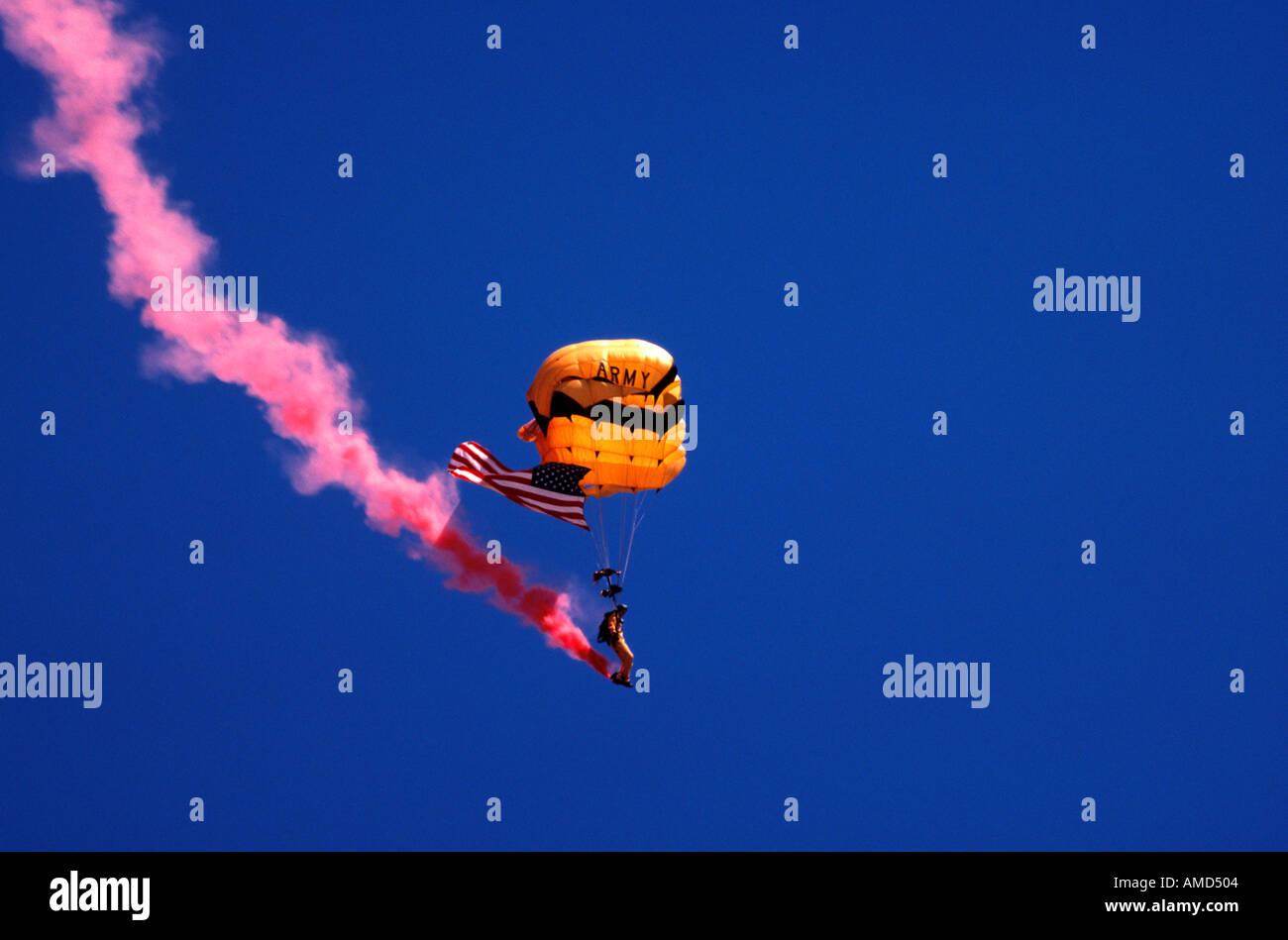 United States Army Golden Knights Parachute Demonstration Team showing ...
