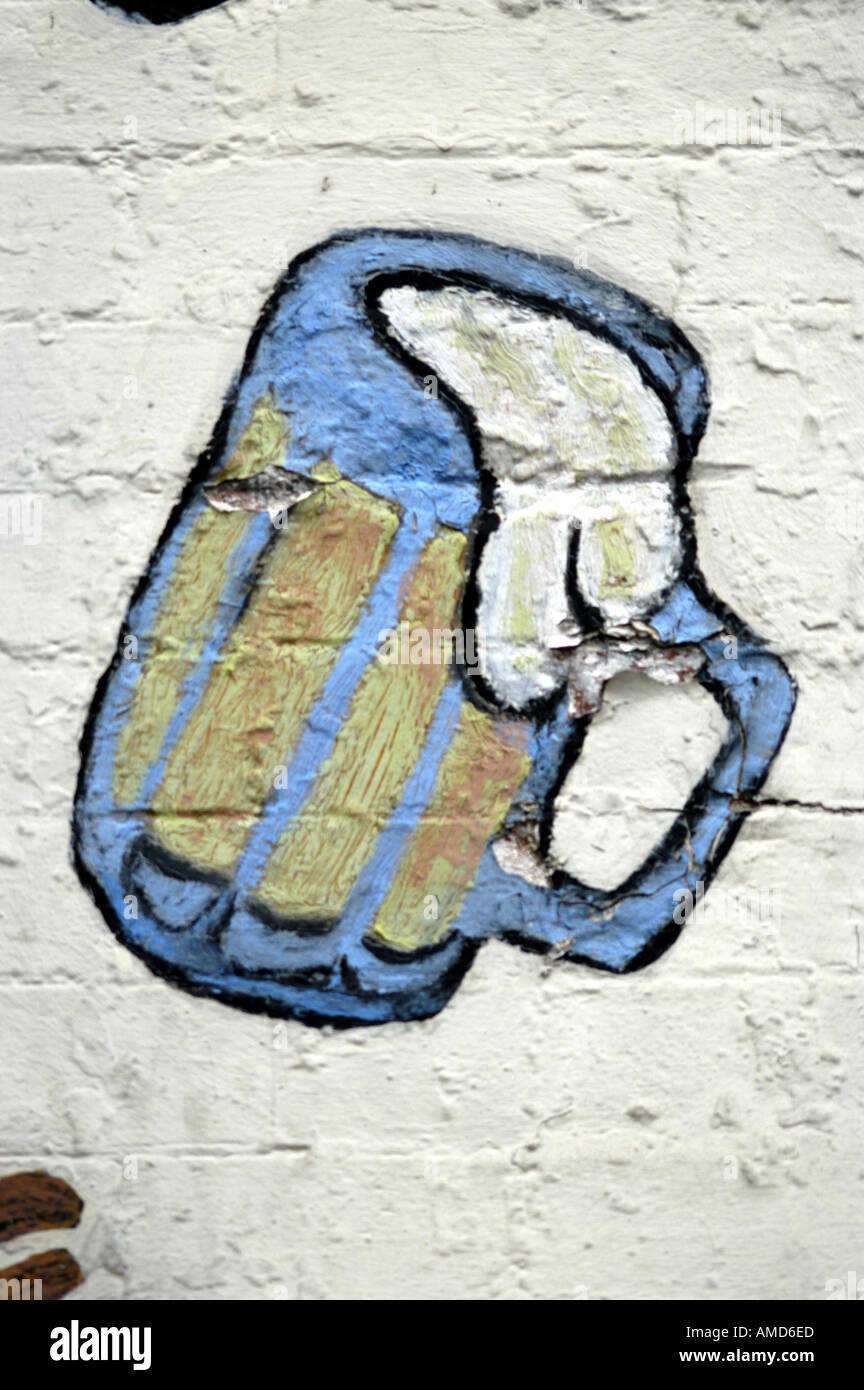 Wrinkled drawing of overflowing beer stein blue and yellow Stock Photo ...