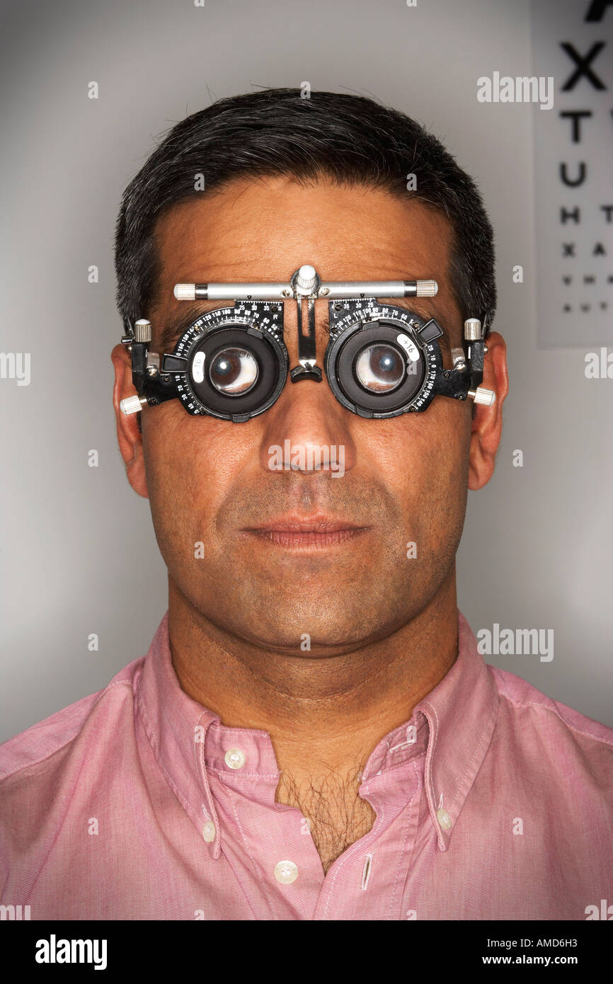 Eye checkup indian hi-res stock photography and images - Alamy