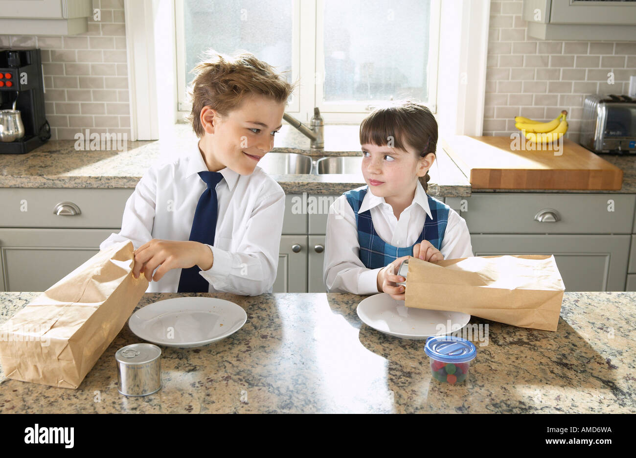 Cutting pony tail hi-res stock photography and images - Alamy