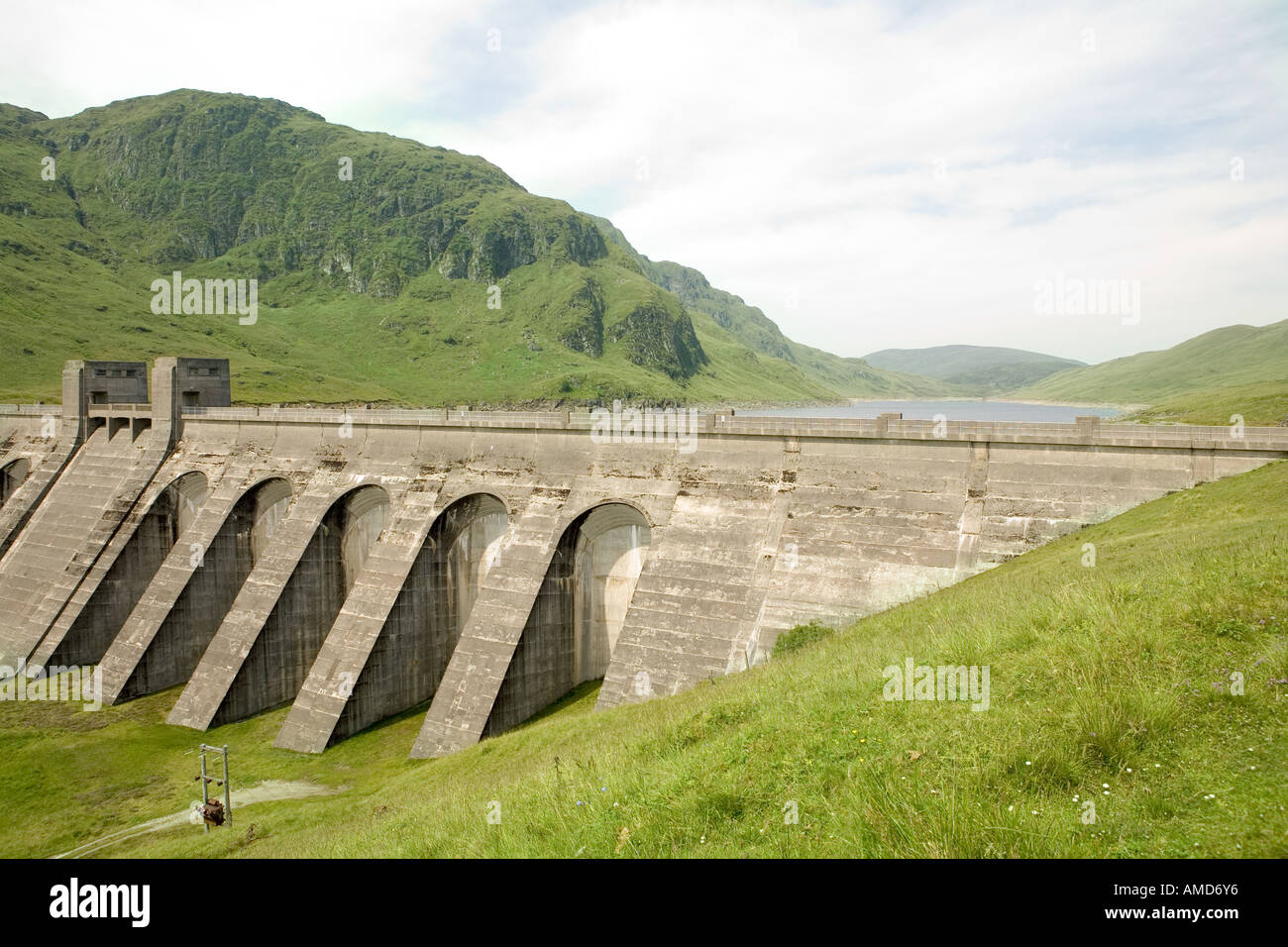 Lawers hydroelectric dam in Scotland Stock Photo - Alamy