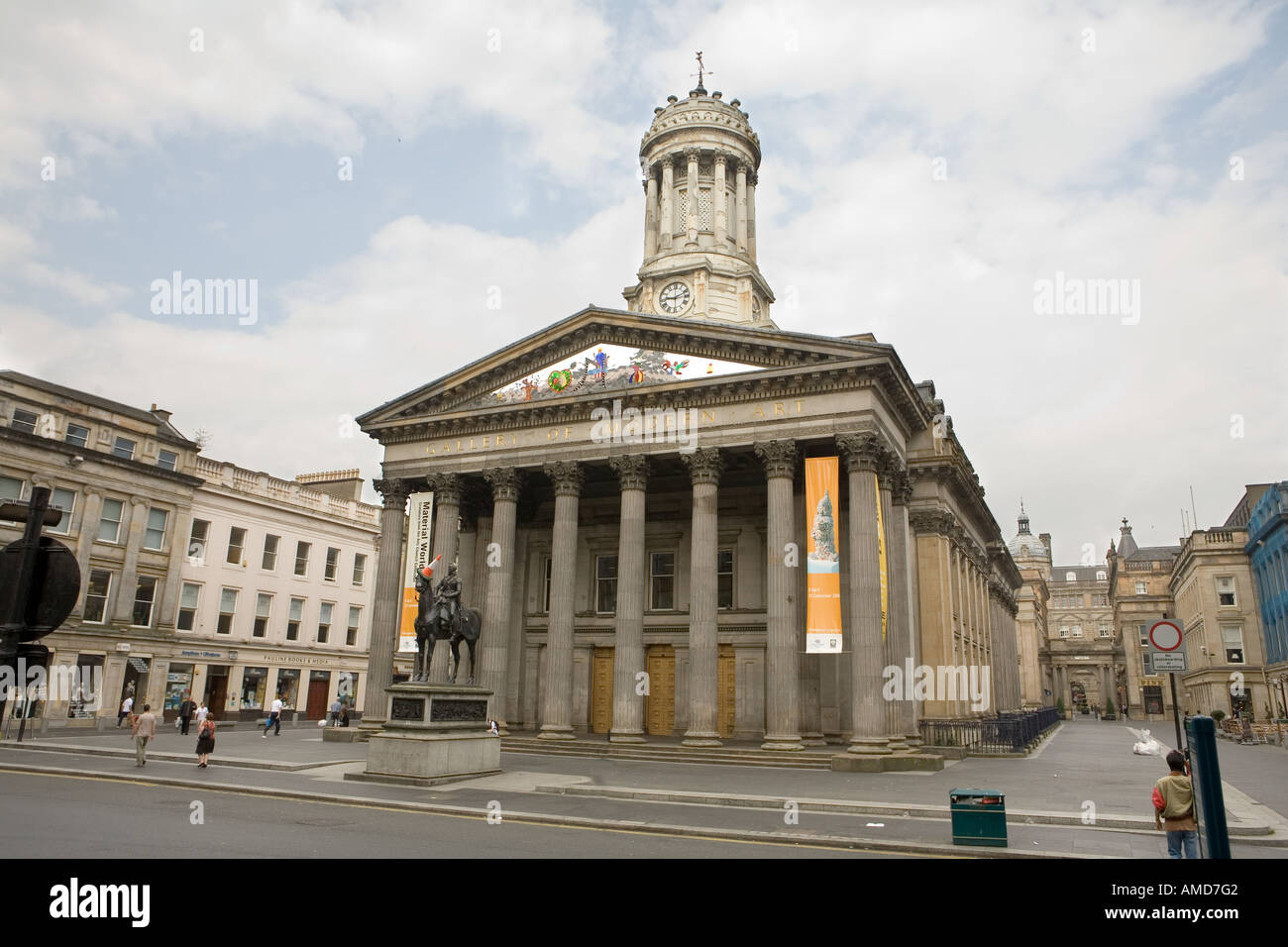 Modern Art gallery in Glasgow Stock Photo - Alamy