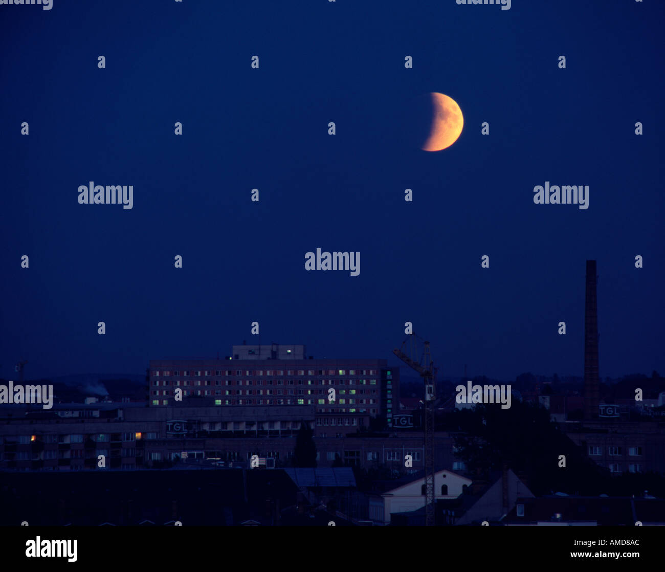 Waning moon hi-res stock photography and images - Alamy