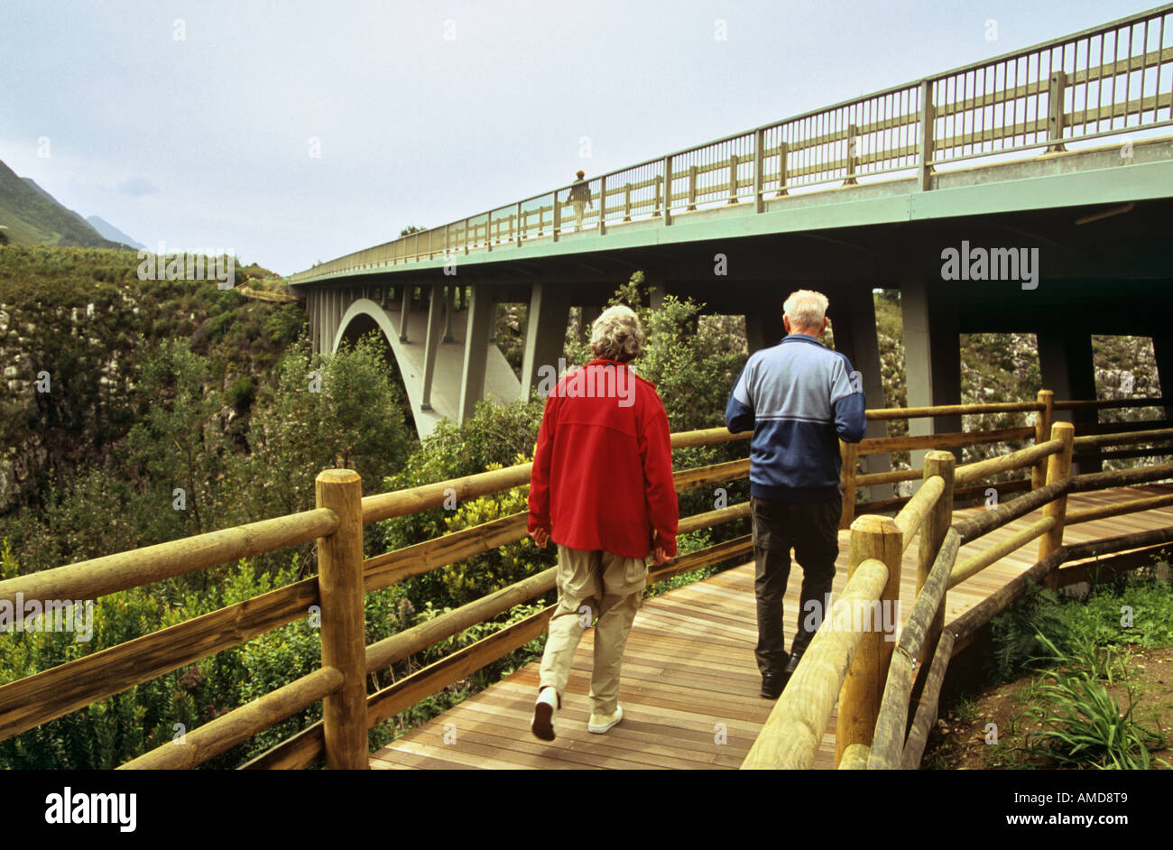 PAUL SAUER ROAD BRIDGE carrying the N2 "Garden Route" road over "Storms ...