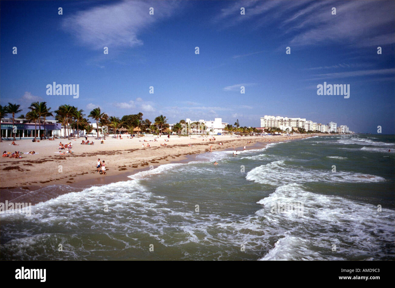 Swell beach resort hi-res stock photography and images - Alamy