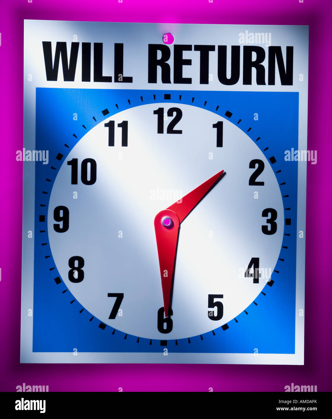 Will Return clock sign Stock Photo - Alamy