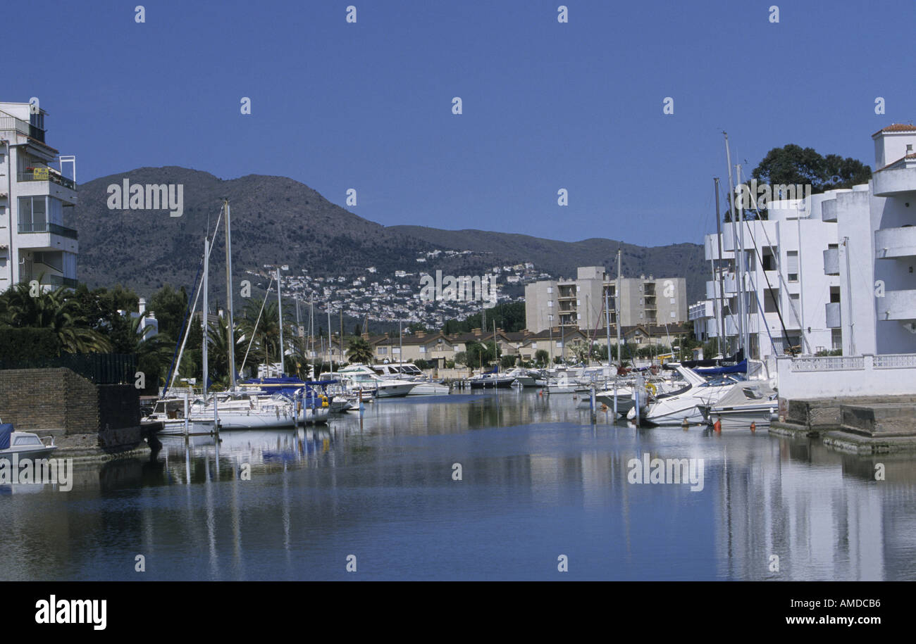 Empuria hi-res stock photography and images - Alamy